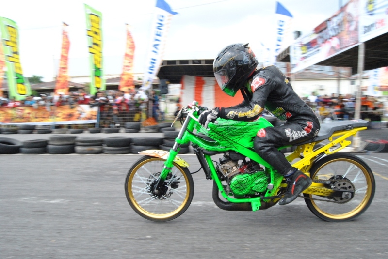 drag bike Indonesia semakin di depan