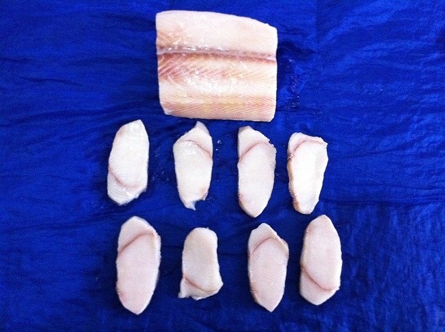 Han's kitchen: The Process Of Breaded Blue Shark Fillet