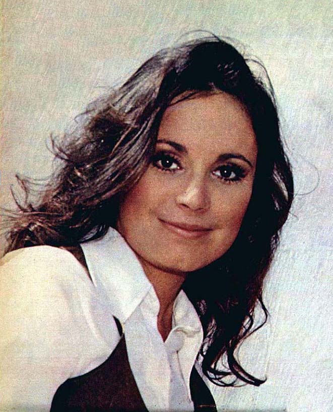 REGINA DUARTE (NAMORADINHA DO BRASIL): Junho 2012