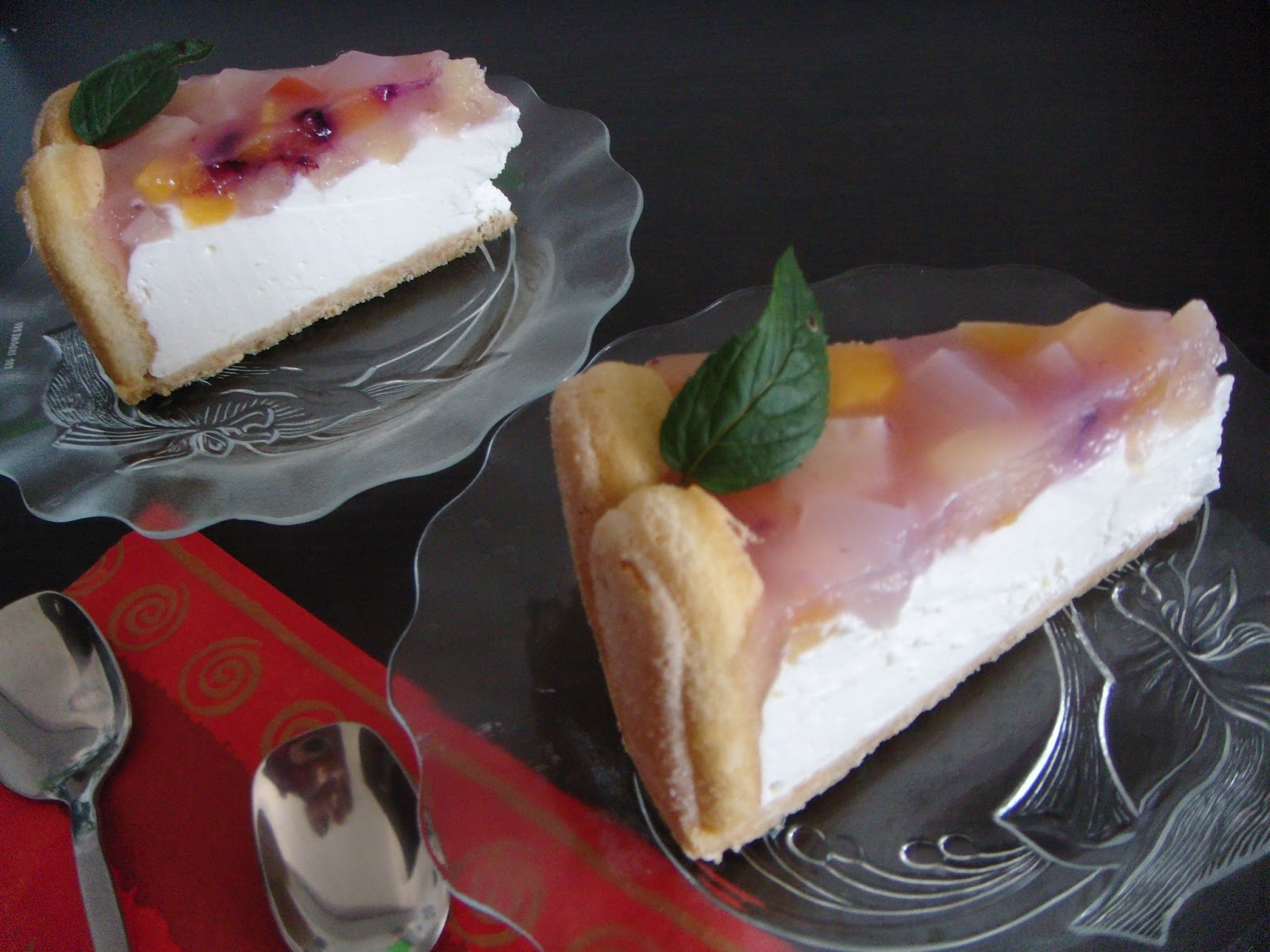 Cheesecake cu fructe tropicale ( fara coacere)