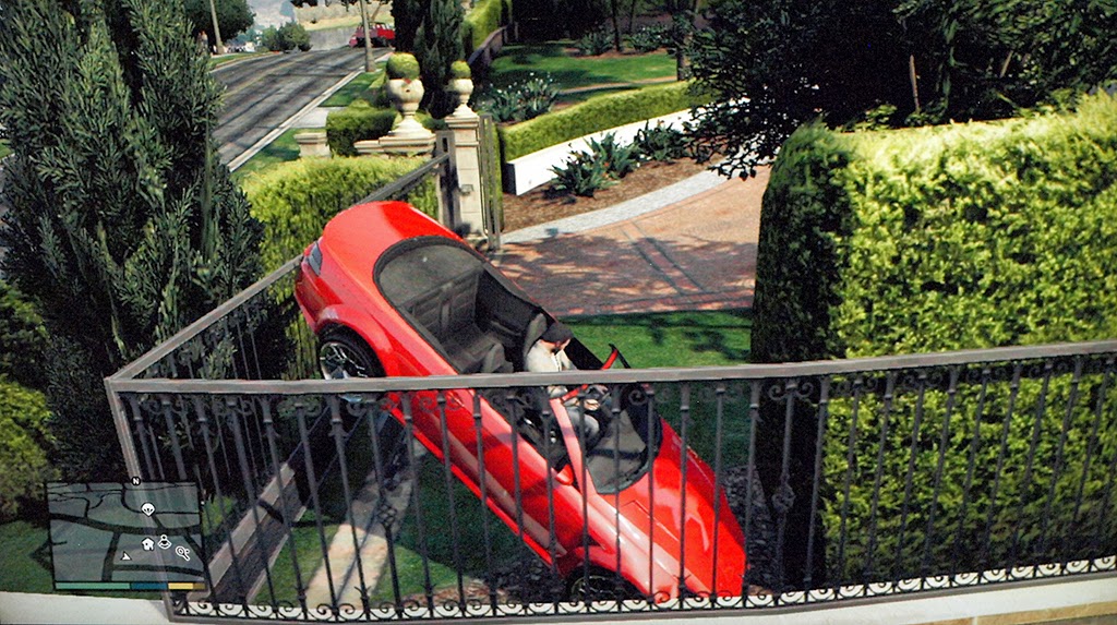 GTA V Screenshot Blog: GTAV: Mansion Gate