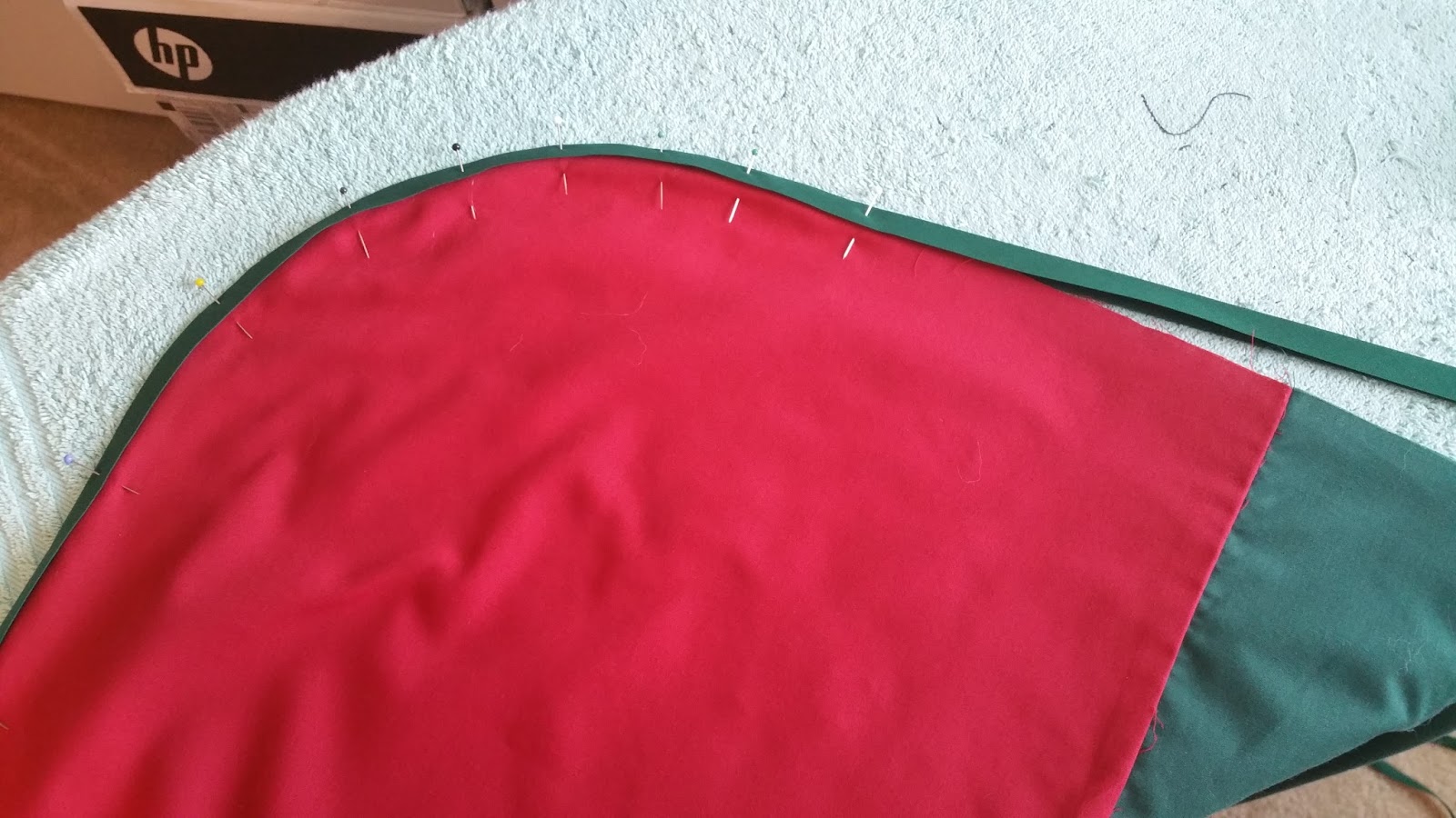 Danielle Sews: Simplicity 1091 Part 3 - Poison Ivy Bustle