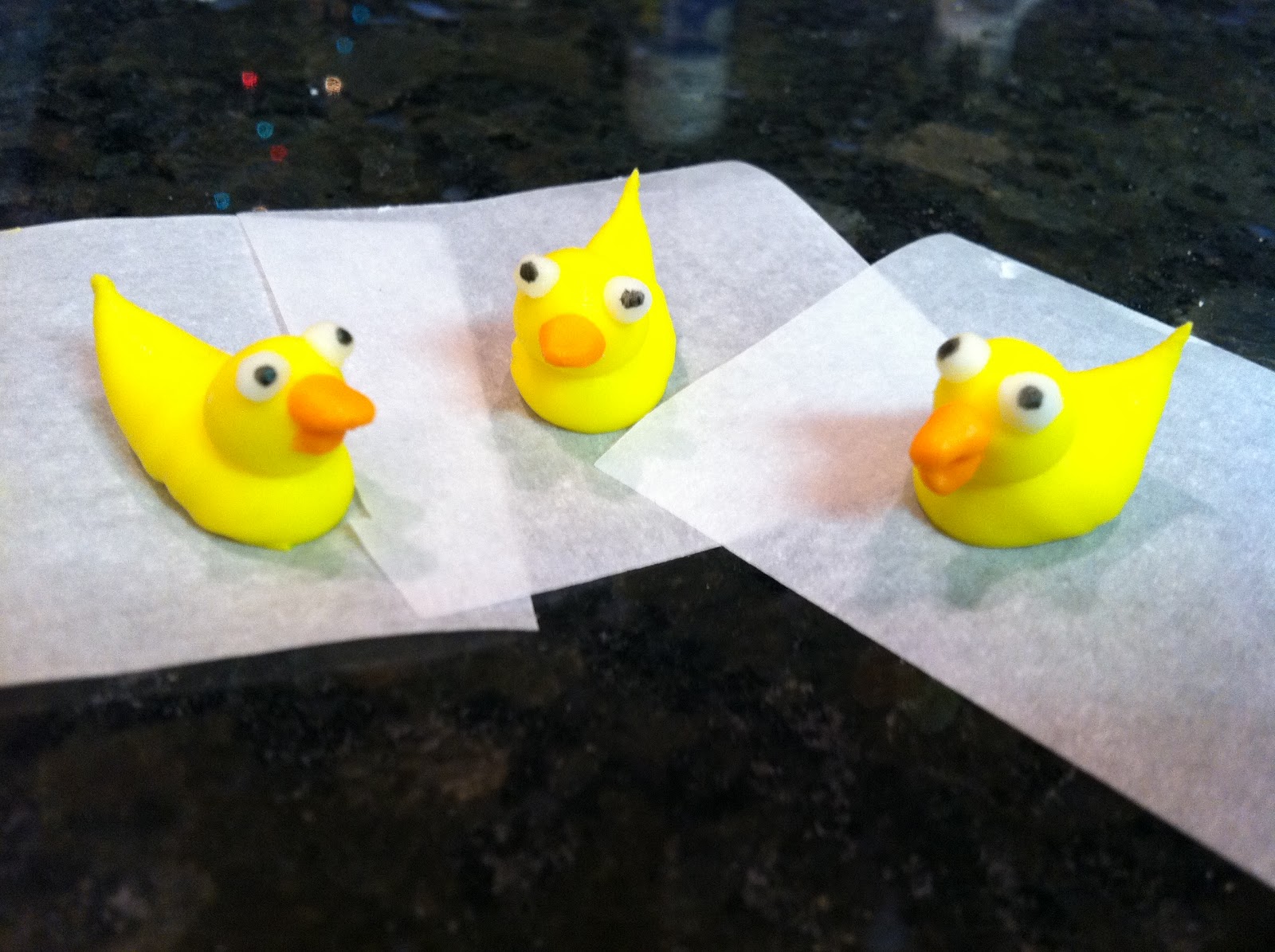 The Iced Queen: Royal Icing Rubber Ducky