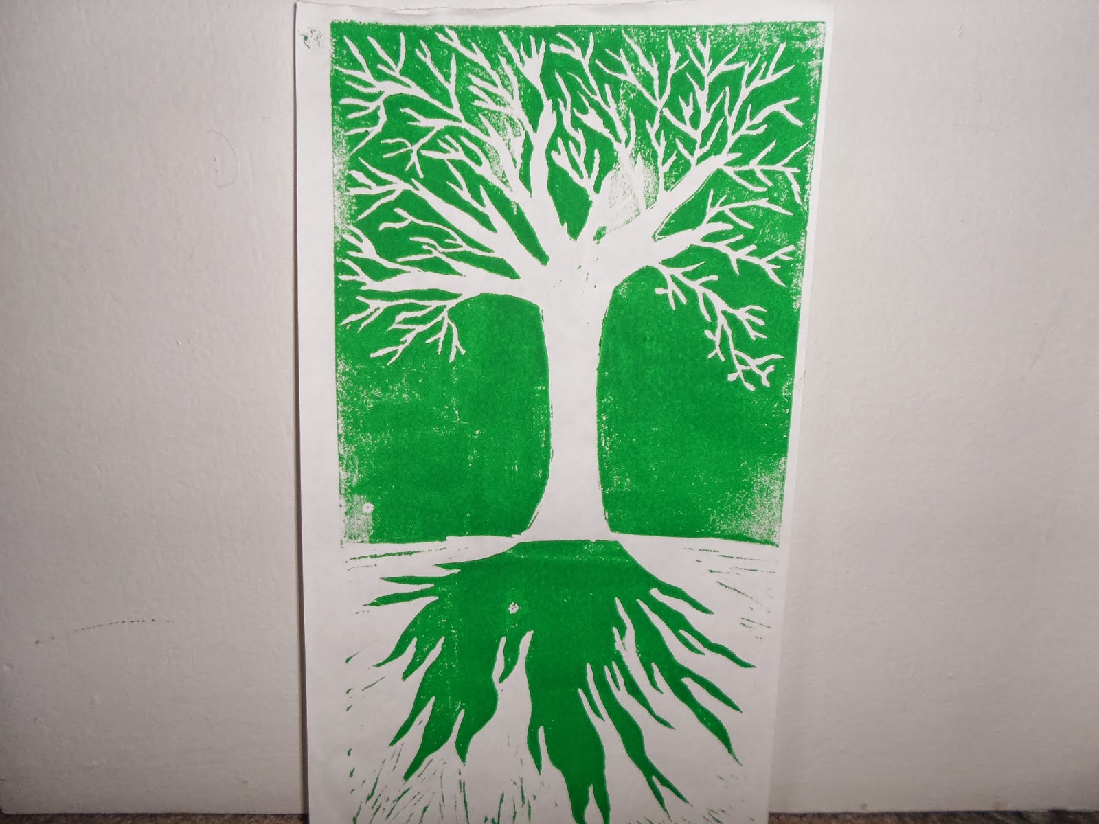 Andrea's Art Room: More lino tree carvings