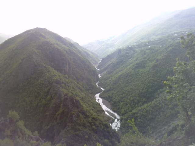 RRAJCA JONE: pejsazhe natyrore