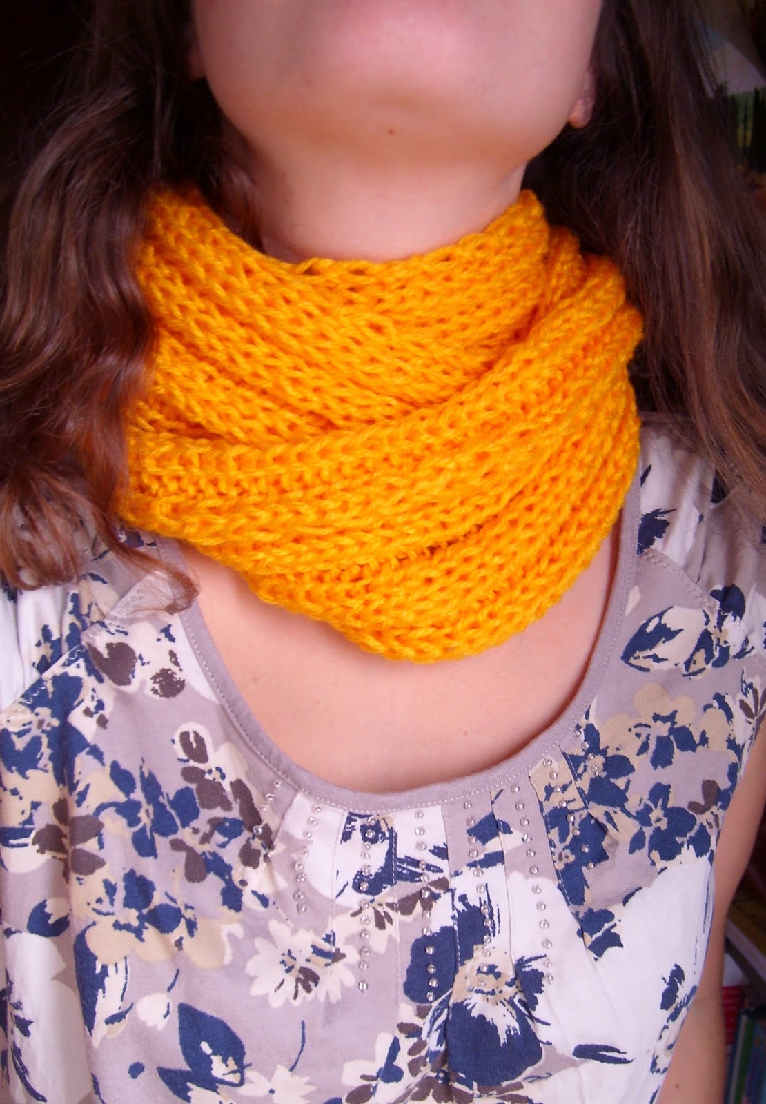 Miel / Accesorios: Bufanda cerrada / Loop Scarf