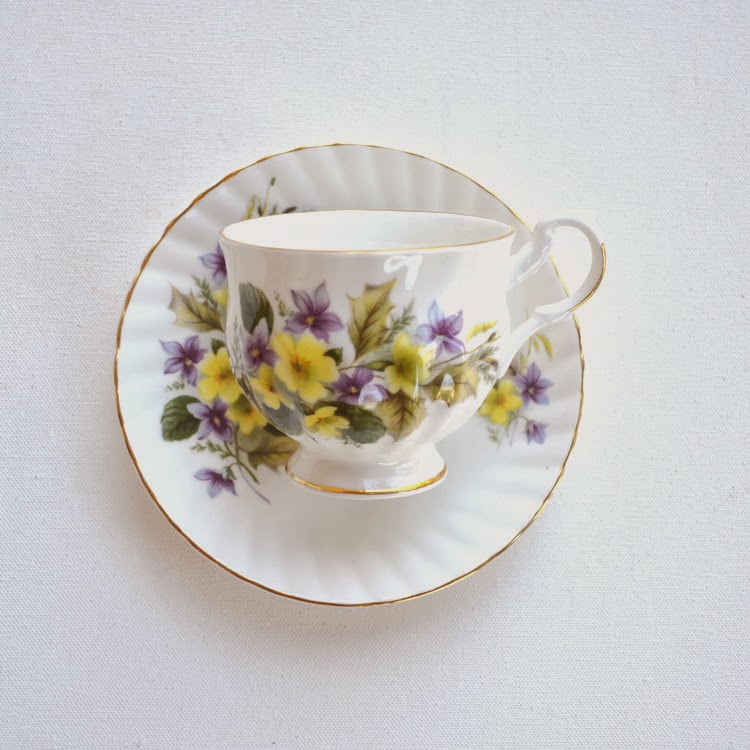 Keeping Things Simple...: Vintage tea cup collection at agardencottage