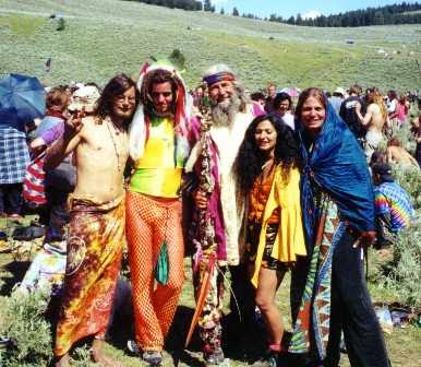 INVESTIGACION SOBRE LA CULTURA HIPPIE: LOS HIPPIES
