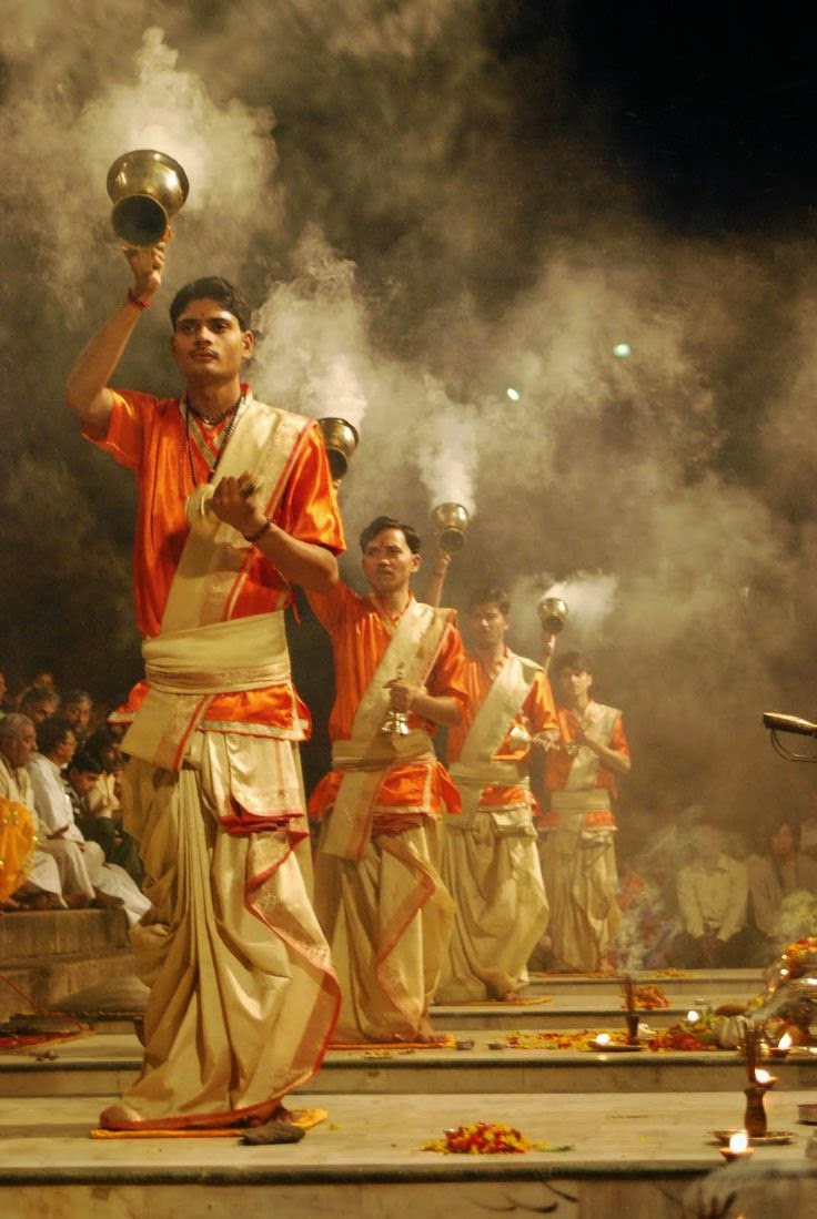 Legacy of Wisdom: Why do we do aarati?
