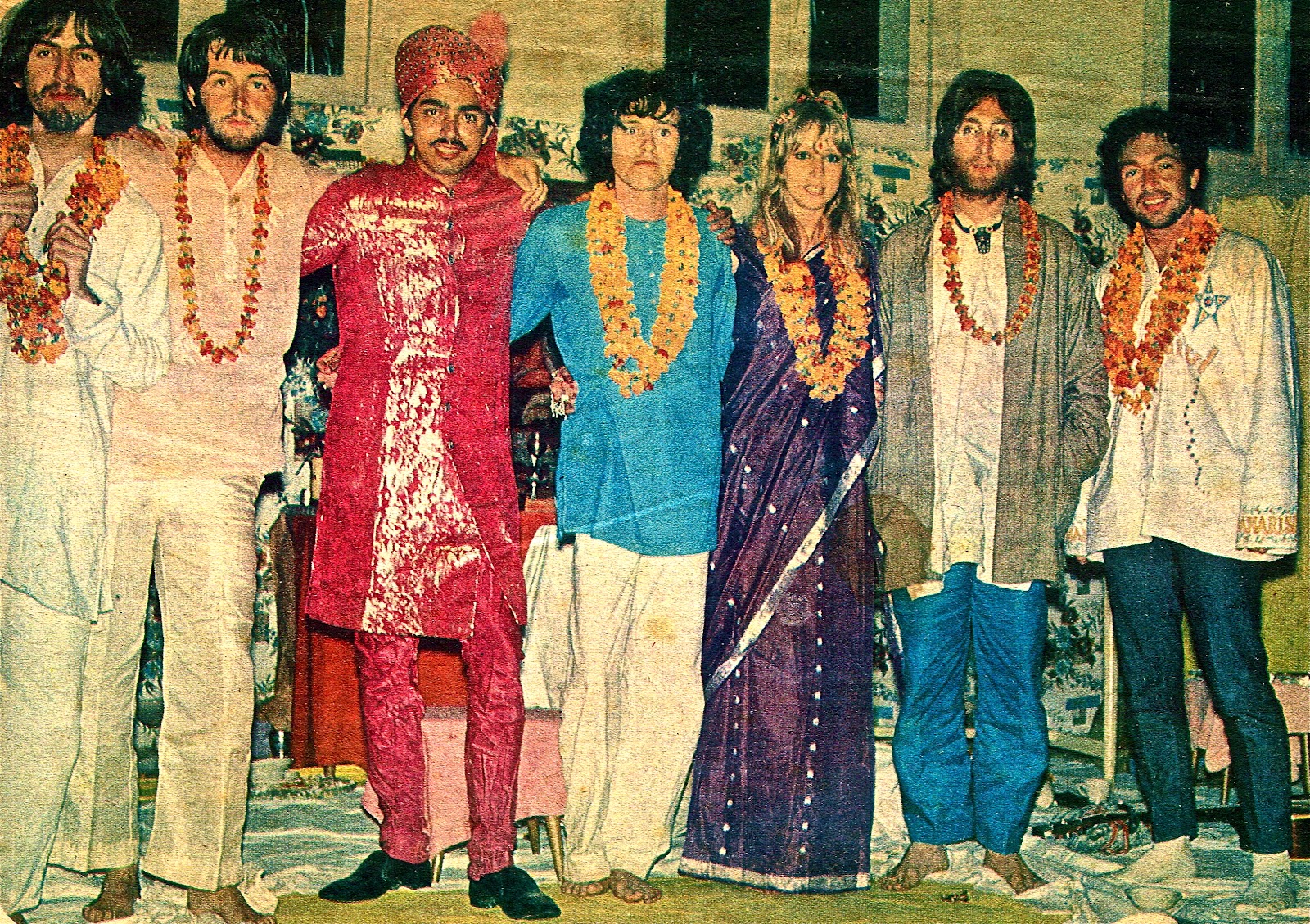 Galactic Ramble: THE BEATLES IN INDIA: some rare pictures