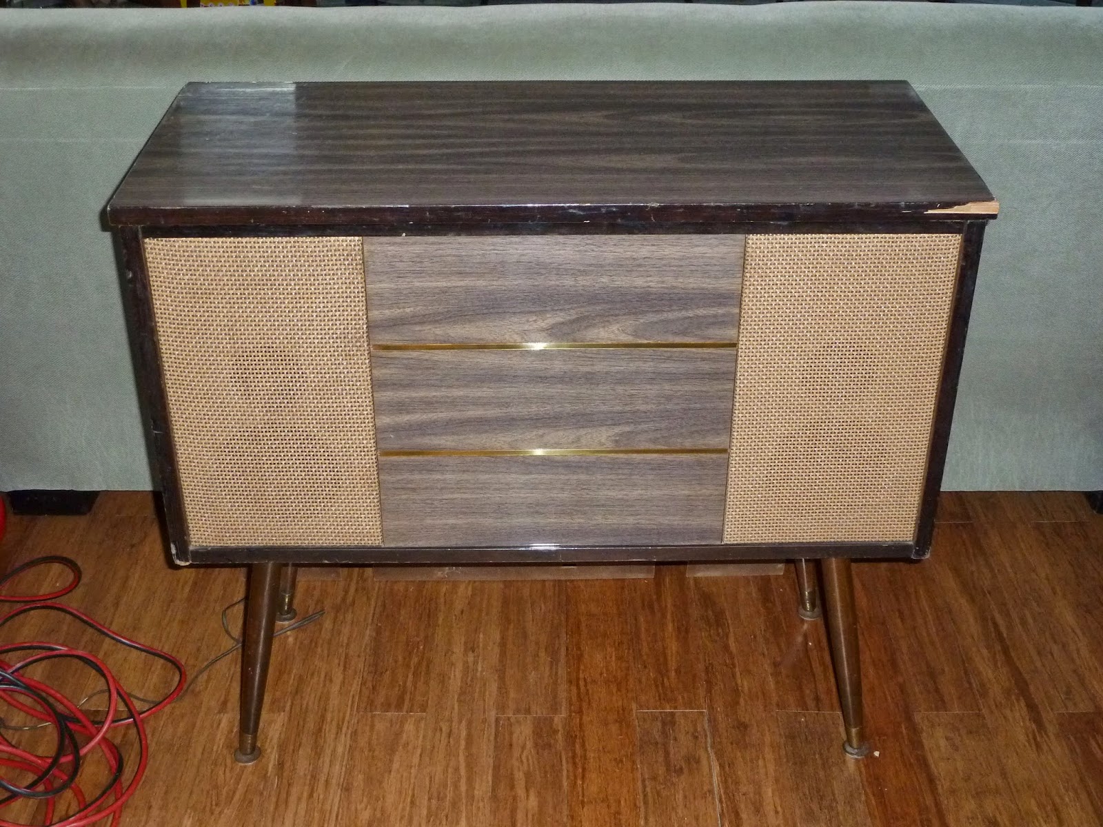 Old To New Again: Delmonico Mid Century Stereo Console - Updated