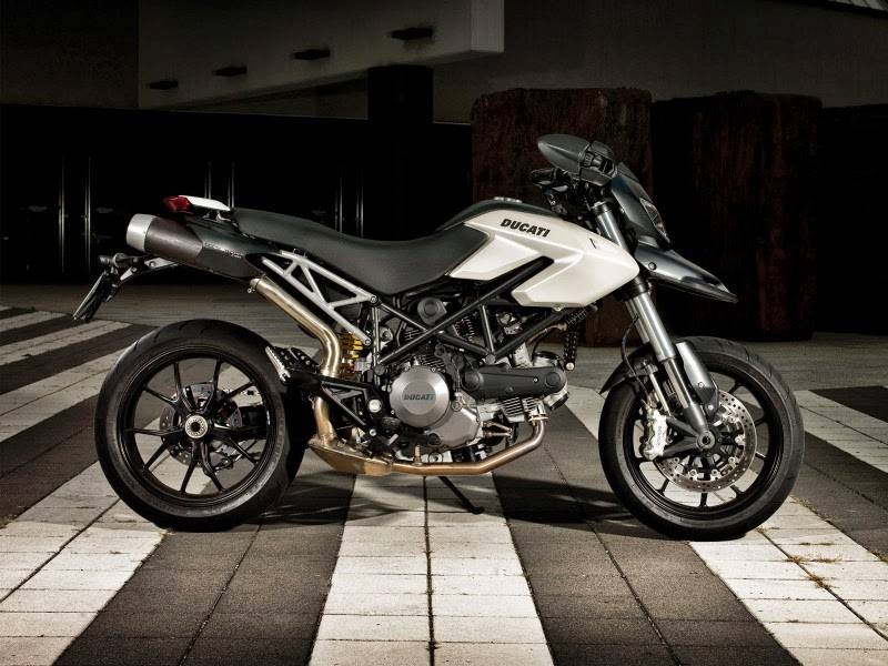Ducati Hypermotard 769 used Bikes