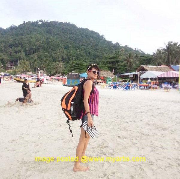 MYARTIS.COM | MYARTIS | MY | ARTIS: DIHENTAM TERUK - NOR ALBANIAH JAWAB ...