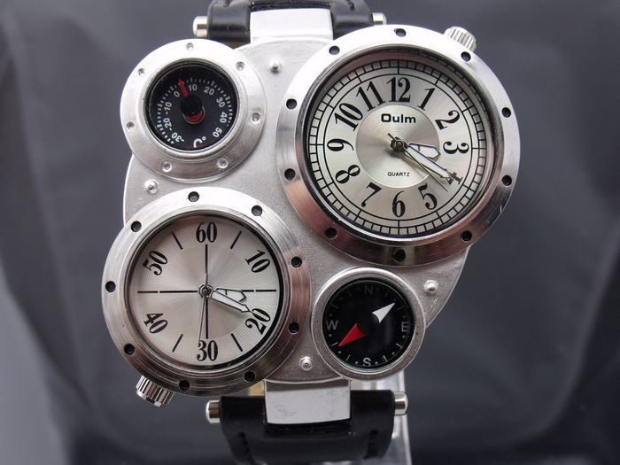 TY:Machine: 4 Face Silver Dial Watch