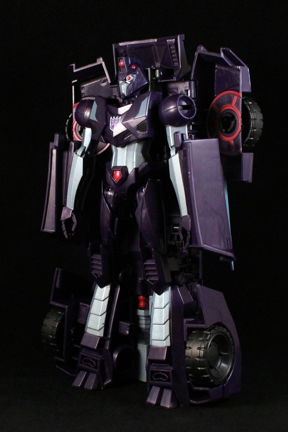 She's Fantastic: Transformers - SHADOW STRIKER!