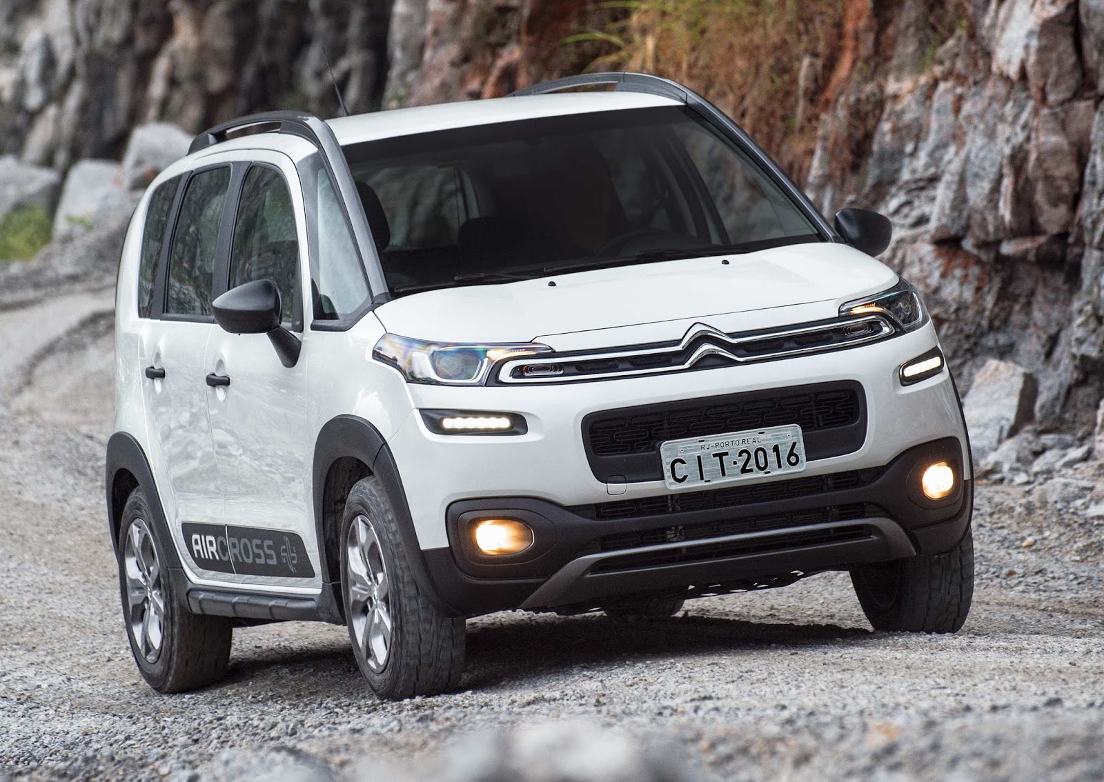 Citroën apresenta Aircross 2016, reestilizado