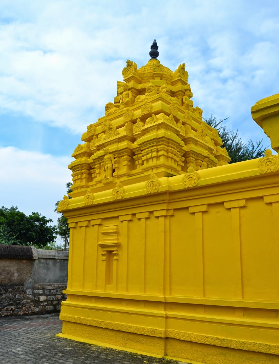 Tamilnadu Tourism: Anandhanathar Jain Temple, Ananthapuram, Arani ...