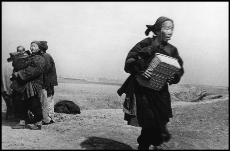 solitary dog sculptor: Photos - Fotos: Robert Capa - China 1938 - Sino ...