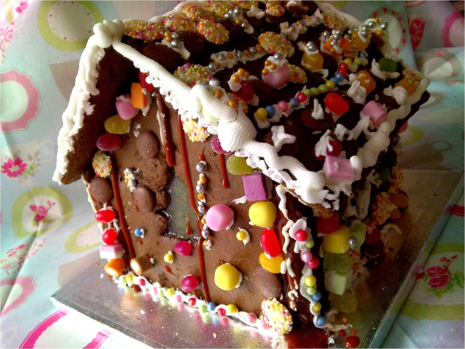 Our Christmas Gingerbread House | Utterly Scrummy Food For Families