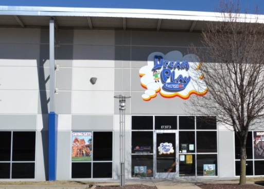 Play St. Louis: Dream Play Recreation, Chesterfield -PERMANENTLY ...