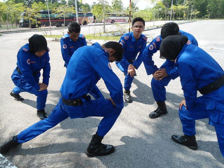 Jurnal JPAM UiTM Pahang (KOR SISWA SISWI PERTAHANAN AWAM UITM PAHANG ...