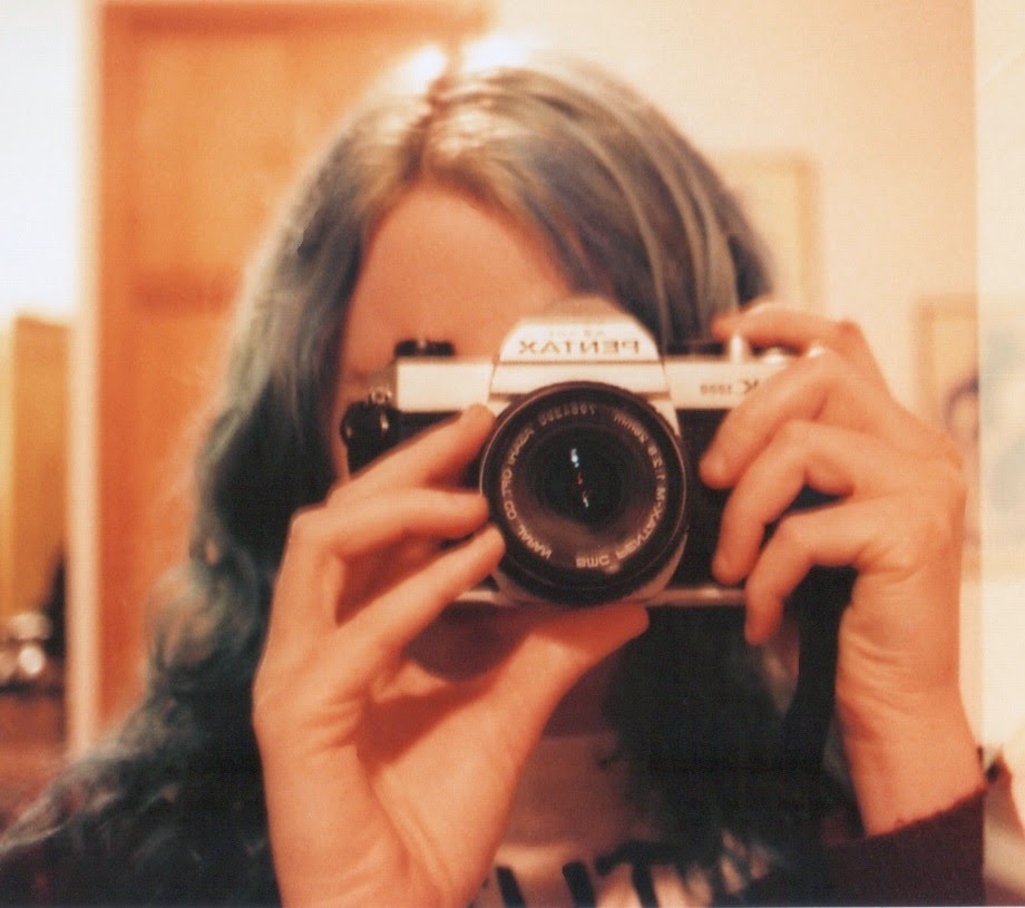 Viajando con una lomógrafa: Lomography: ¿Qué es la lomografía?