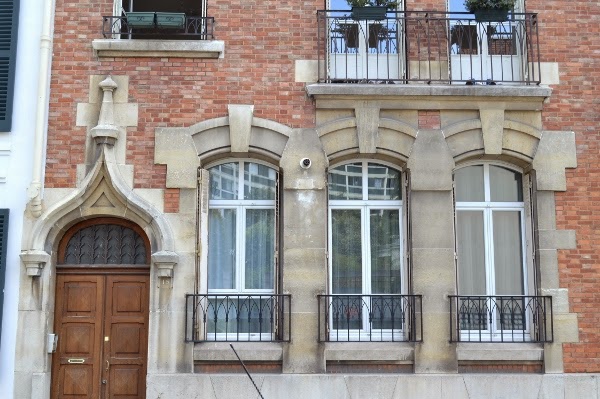 Art et glam: La rue Hallé, Paris 14e, ses maisons et ses jardins