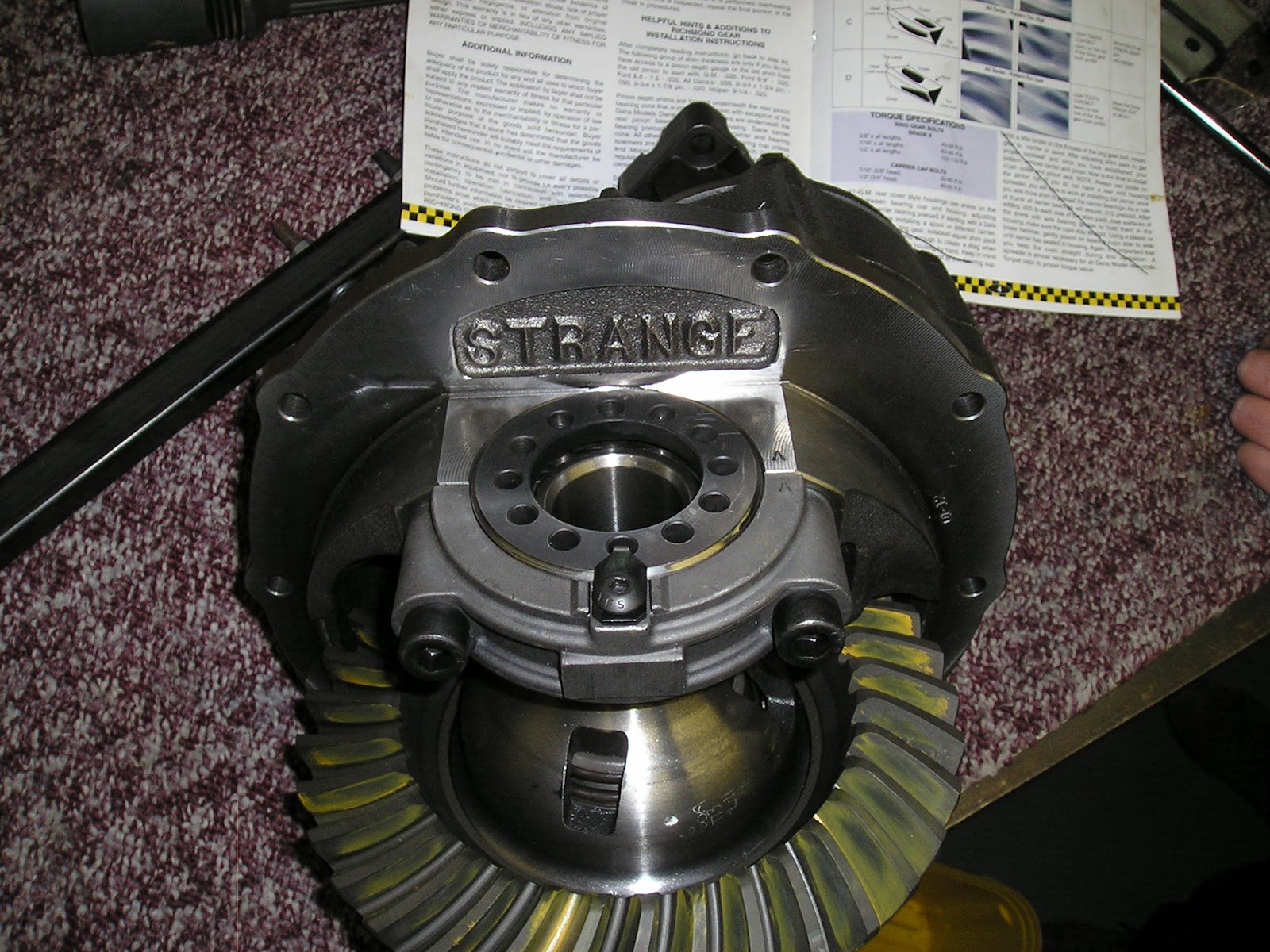 Wally&Sue: Ford nine inch detroit locker with Strange engineering case ...