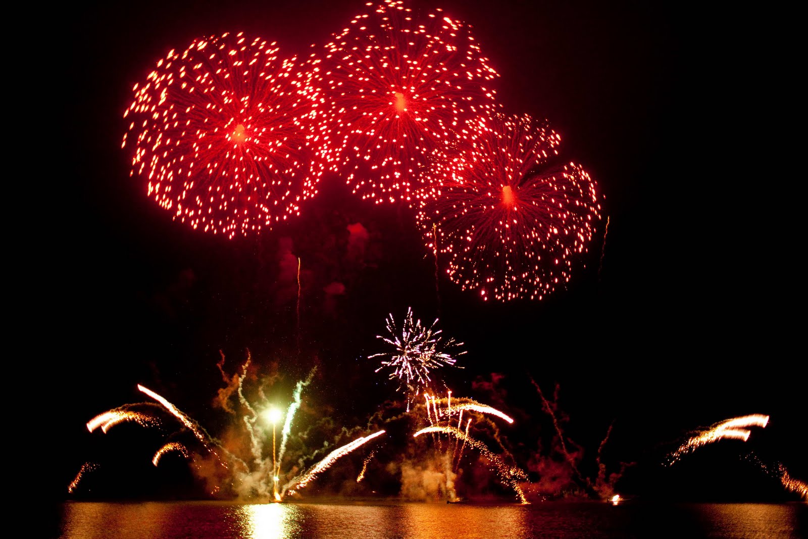 PROMEDSA OFICIAL (www.promedsa.com.mx): PIROTECNIA DE EXTERIORES