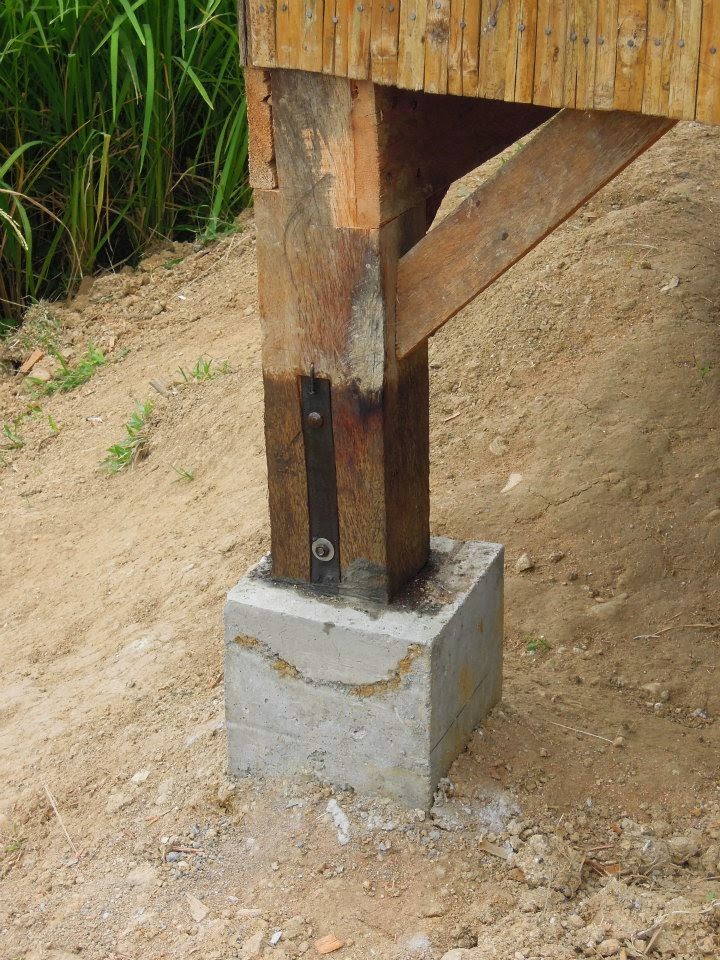 Bob McKerrow - Wayfarer: Red Cross builds typhoon resistant homes in ...