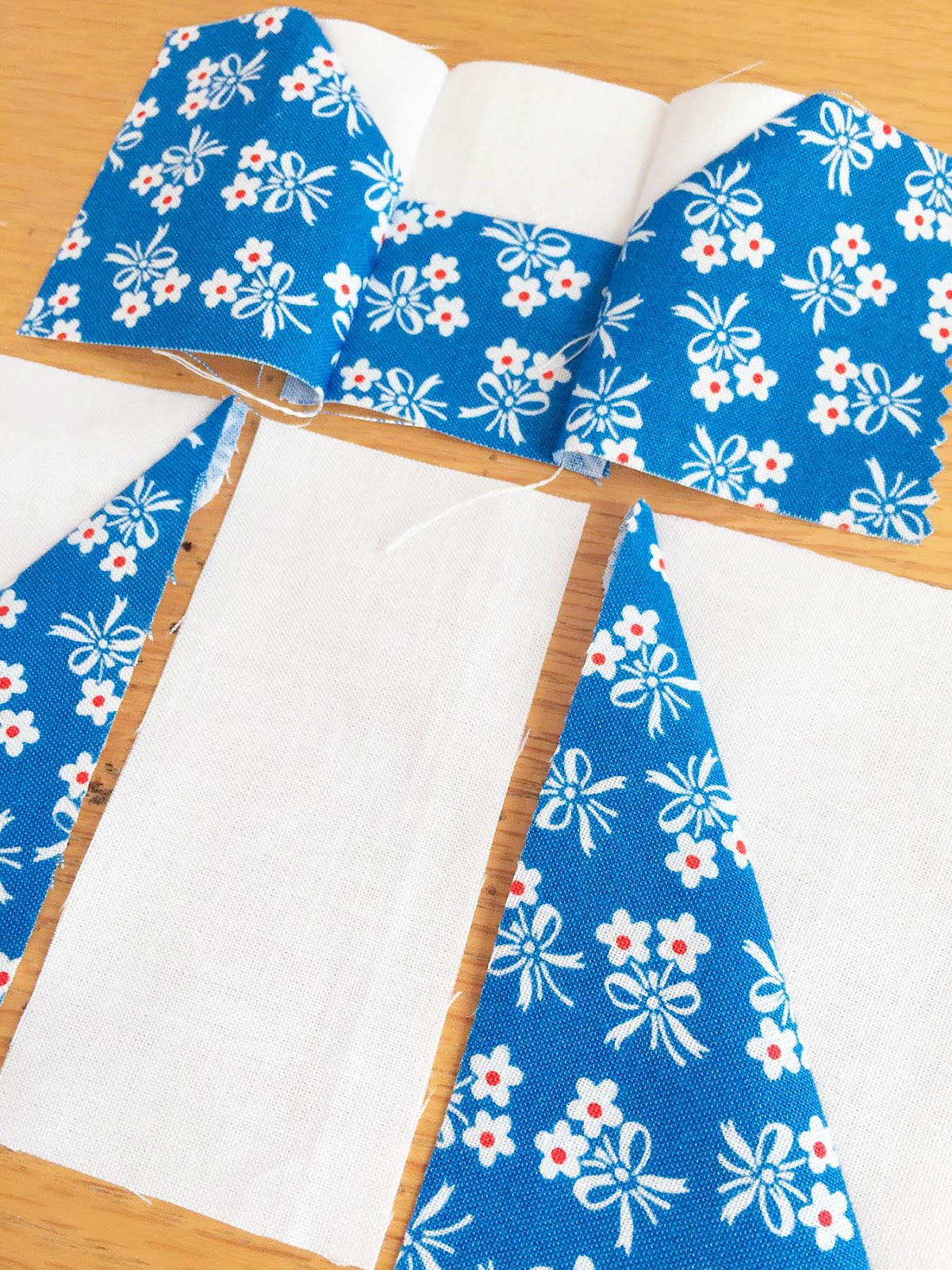 zakkaArt: Pretty Playtime Quilt Along Week 3: Bow Block