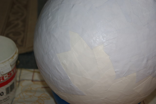 Miss Becky Boo: How to Make a Pacman Piñata.