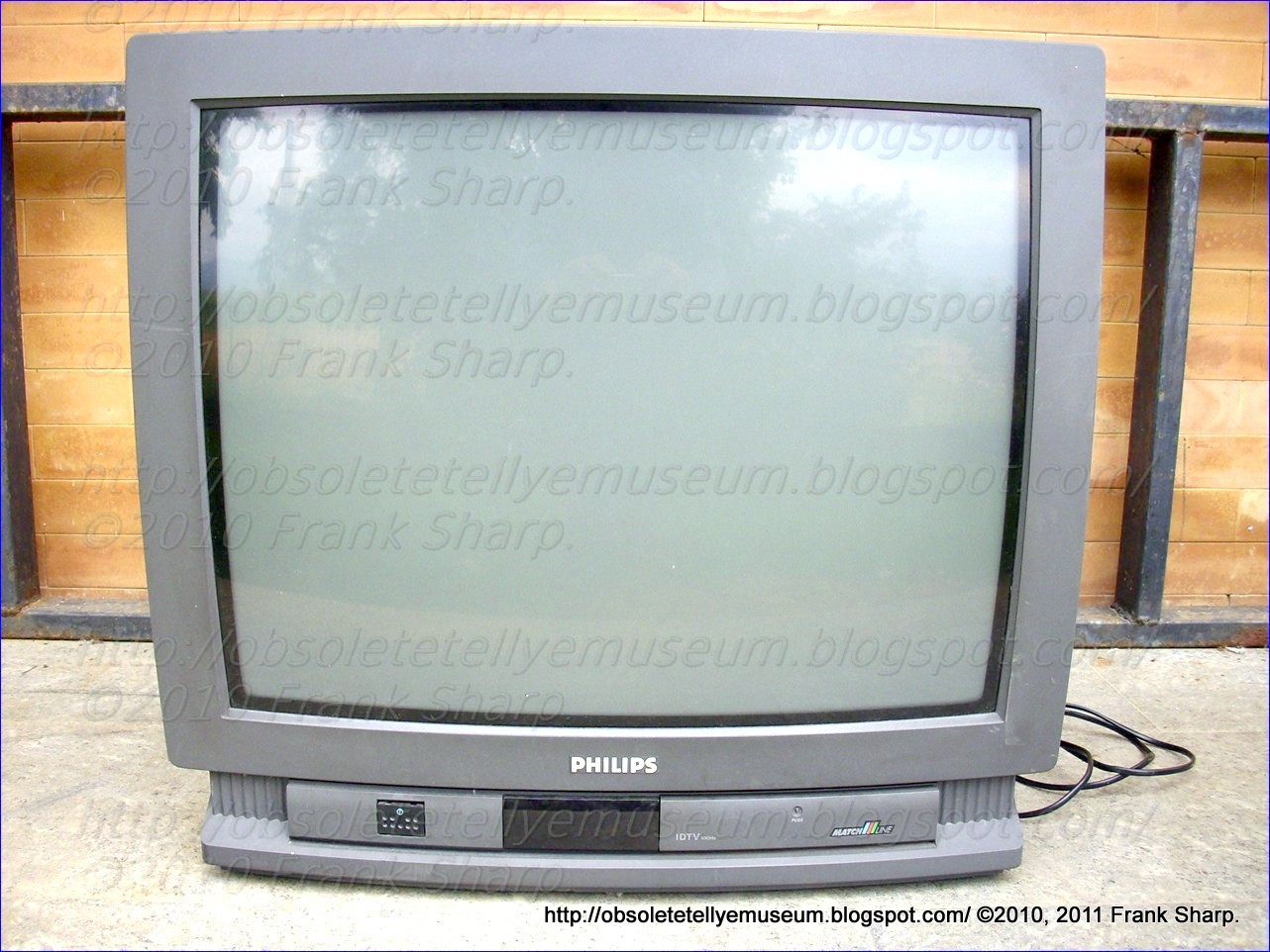 Obsolete Technology Tellye !: PHILIPS 25ML8766/08B IDTV 100HZ MATCH ...