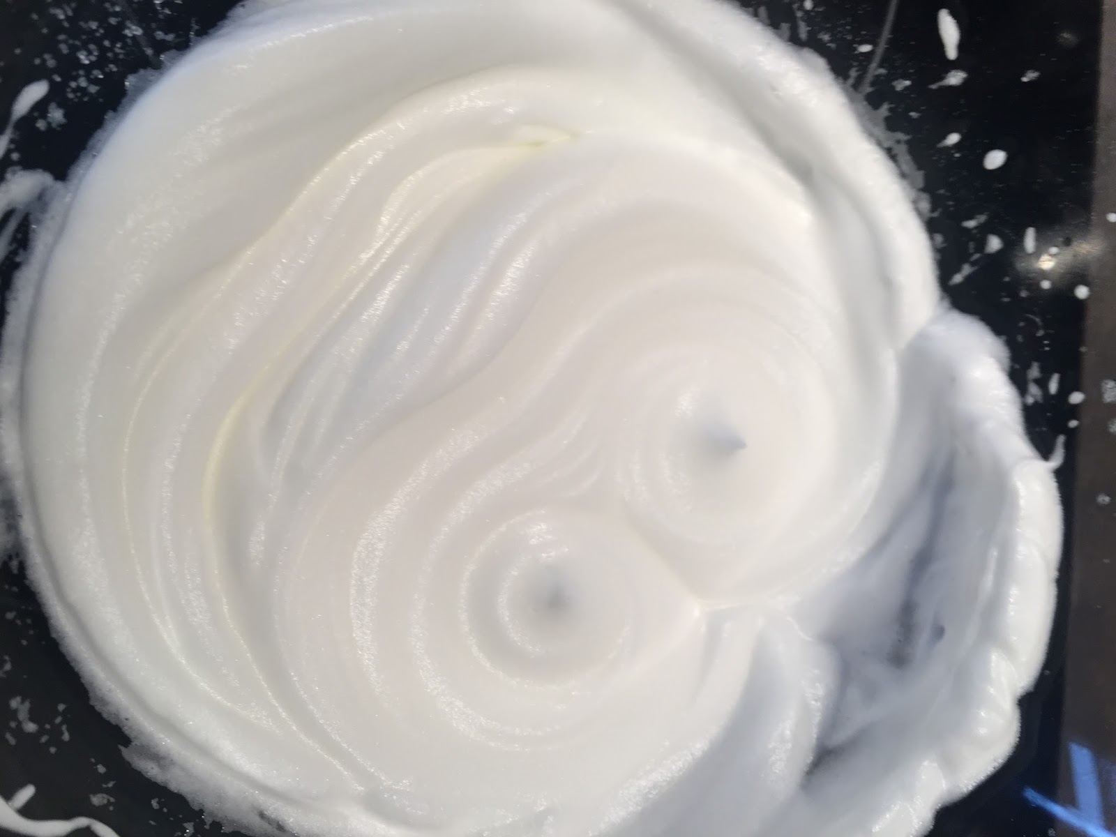 Entremets Pabana (Banane, Passion, Mangue, Citron)