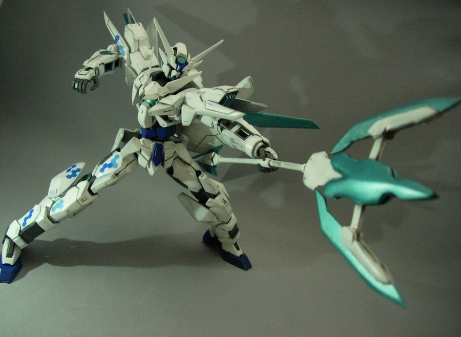 Custom Build: 1/100 Transient Gundam "Master Grade ver"