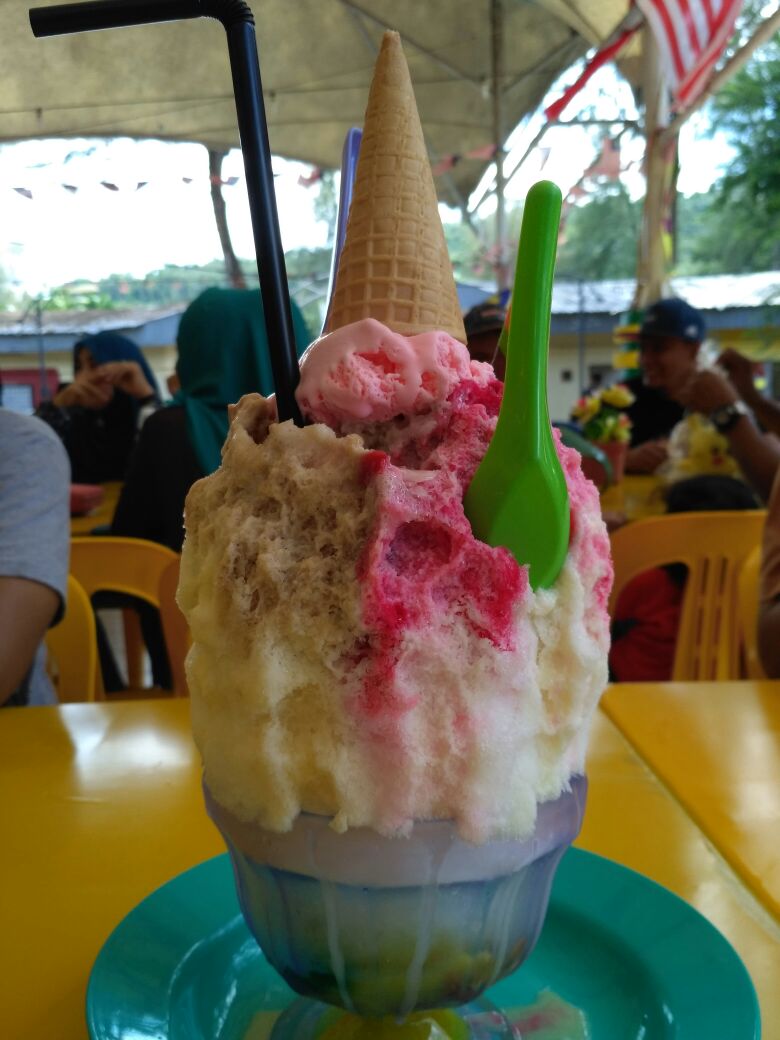 Primadona Hello Kitty : The Hello Kitty Bride Says: : :: Ais Kacang ...