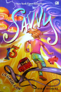 Alice's Wonderland: Books "SAVVY"