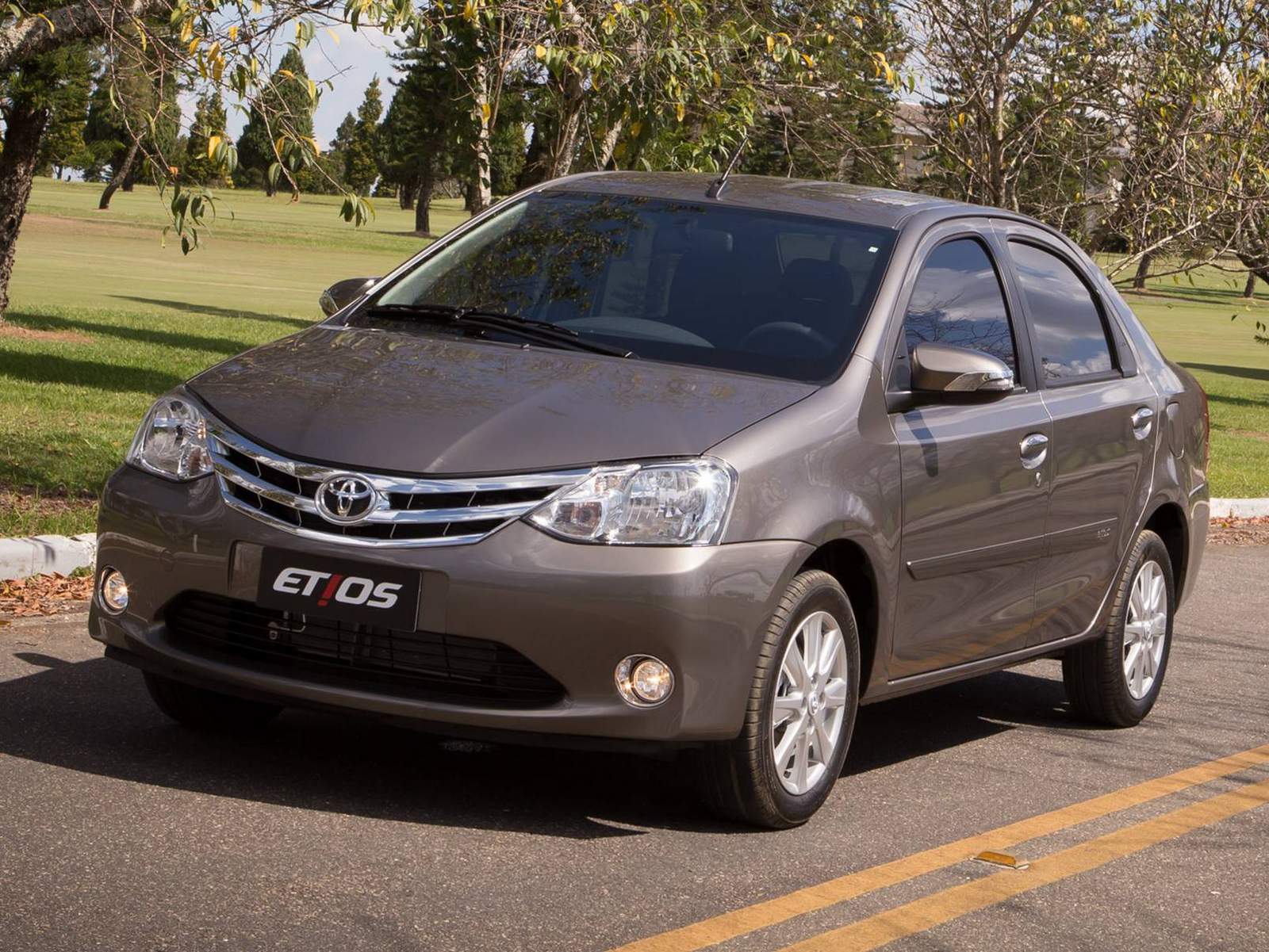 Toyota Etios: câmbio automático acelera vendas