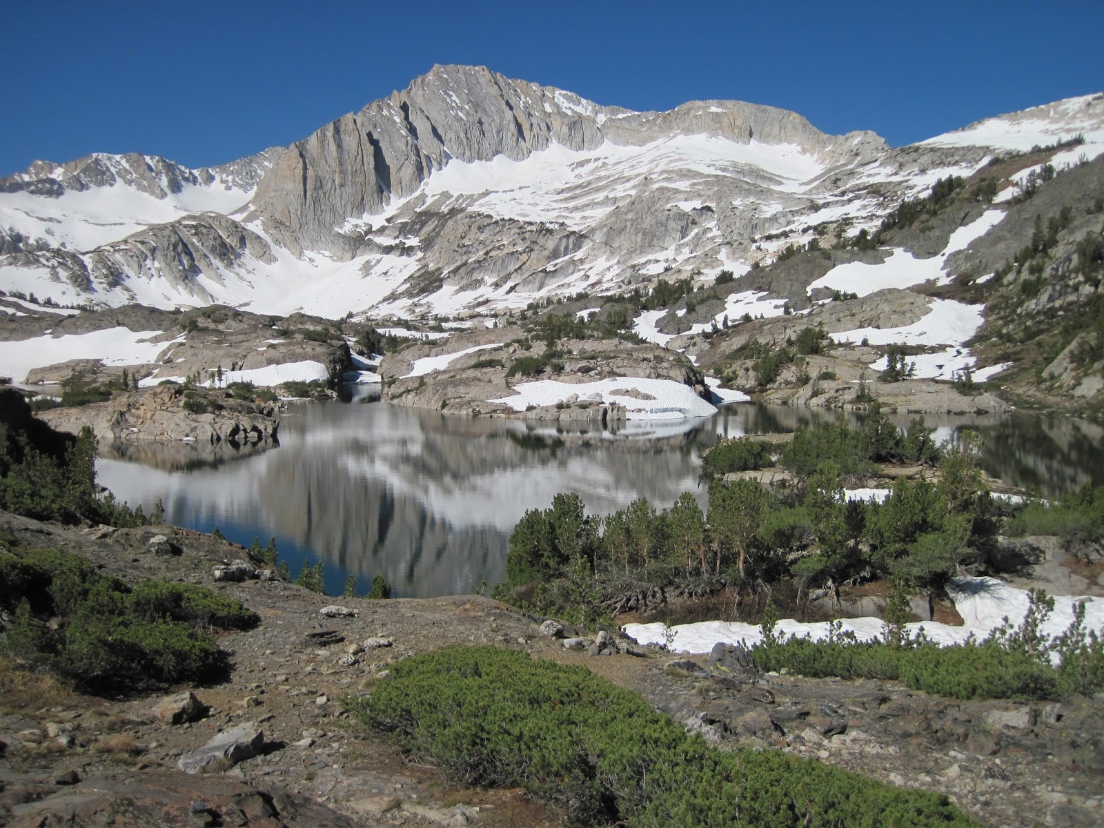 To See the Seven Continents: High Sierra, California