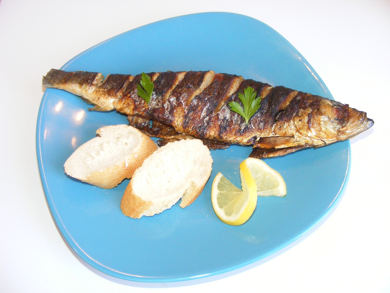 Sardina la gratar | Preparatedevis.ro