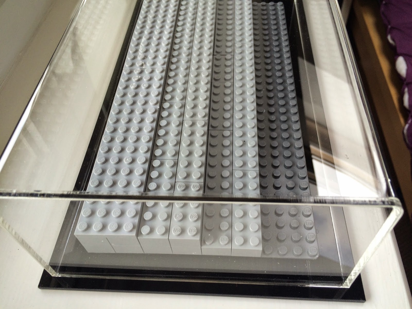 Kinsta presents...: LEGO Display Cases