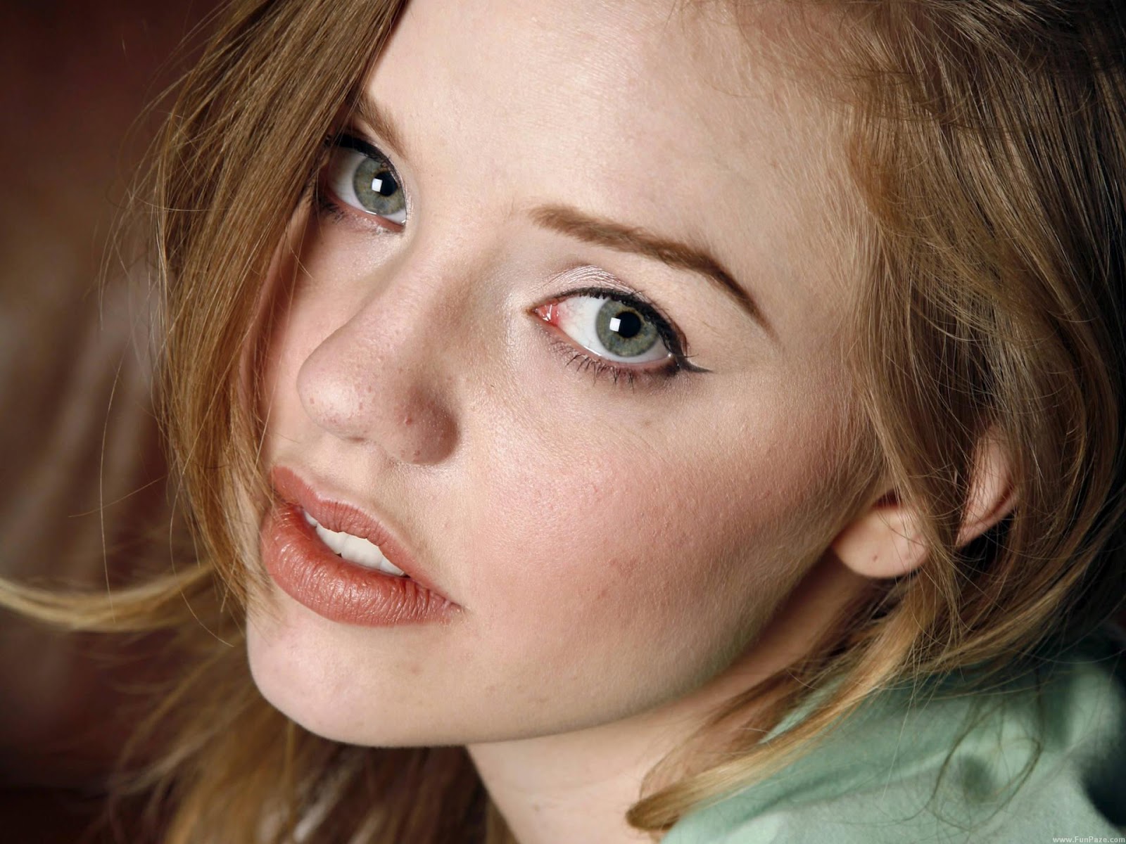 Kelli Garner HD Wallpapers ~ HD Wallpapers