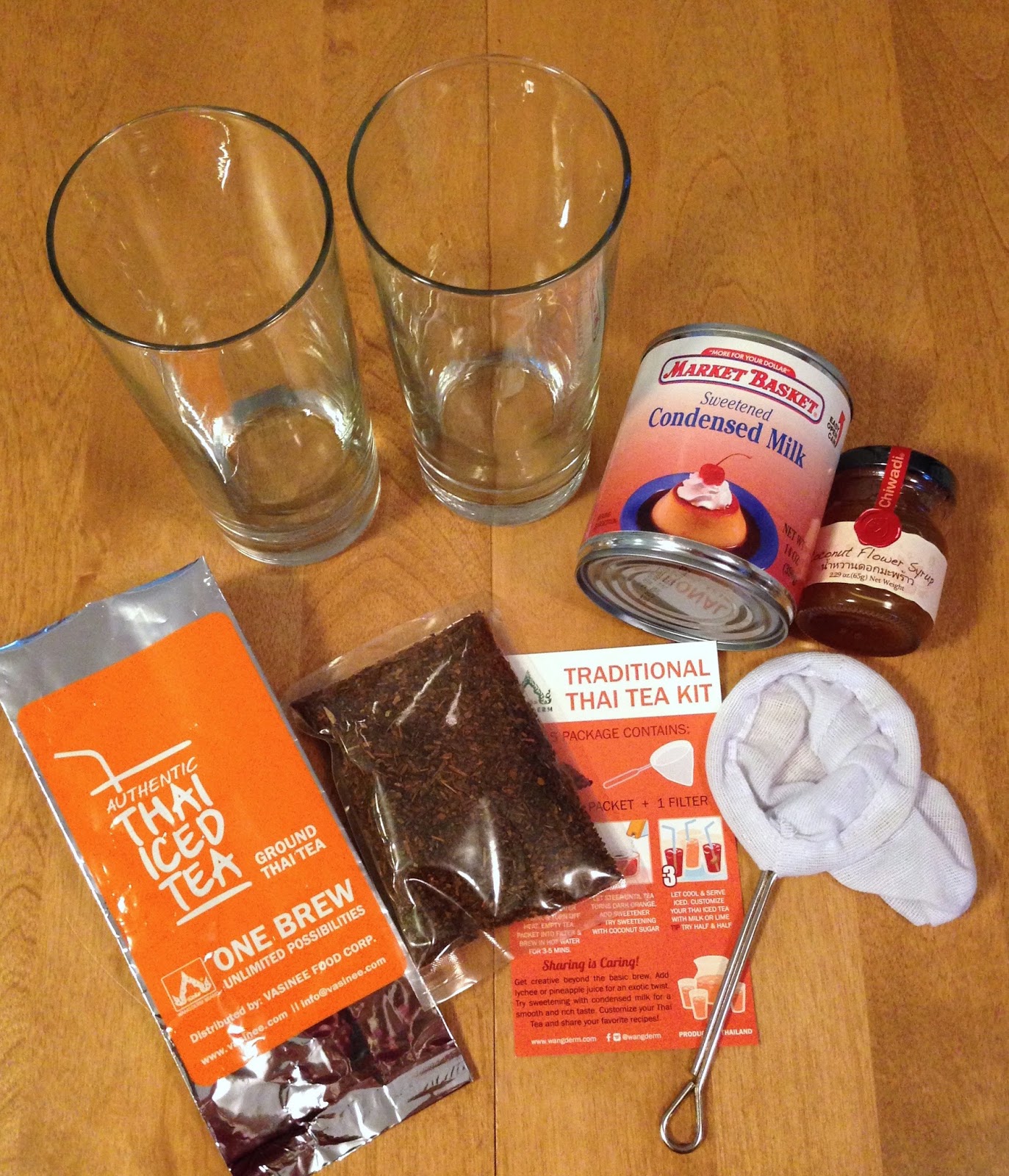 Eating & ...: Try the World Box: Thailand