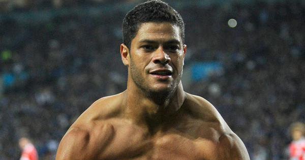 Top 10 Strongest Football Players in the World ~ Tech Tips