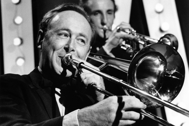Jazz Flashes: Chris Barber Live in East Berlin, 1968