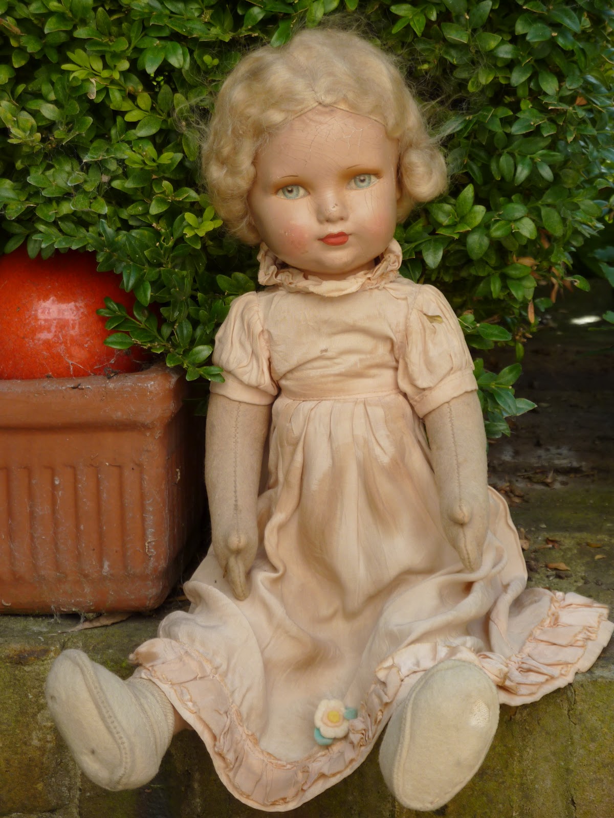 Grange Hollow Primitives: BBC Antiques Roadshow - I stumped the expert