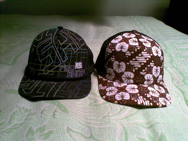 .: Topi Batik Keren dan Gaul