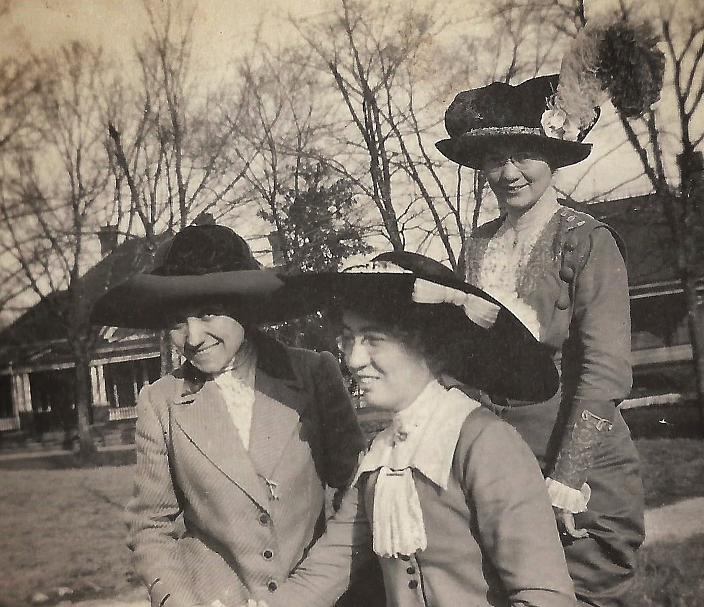 Celebrating Family Stories: Treasure Chest Thursday: Miss Clara's Glasses