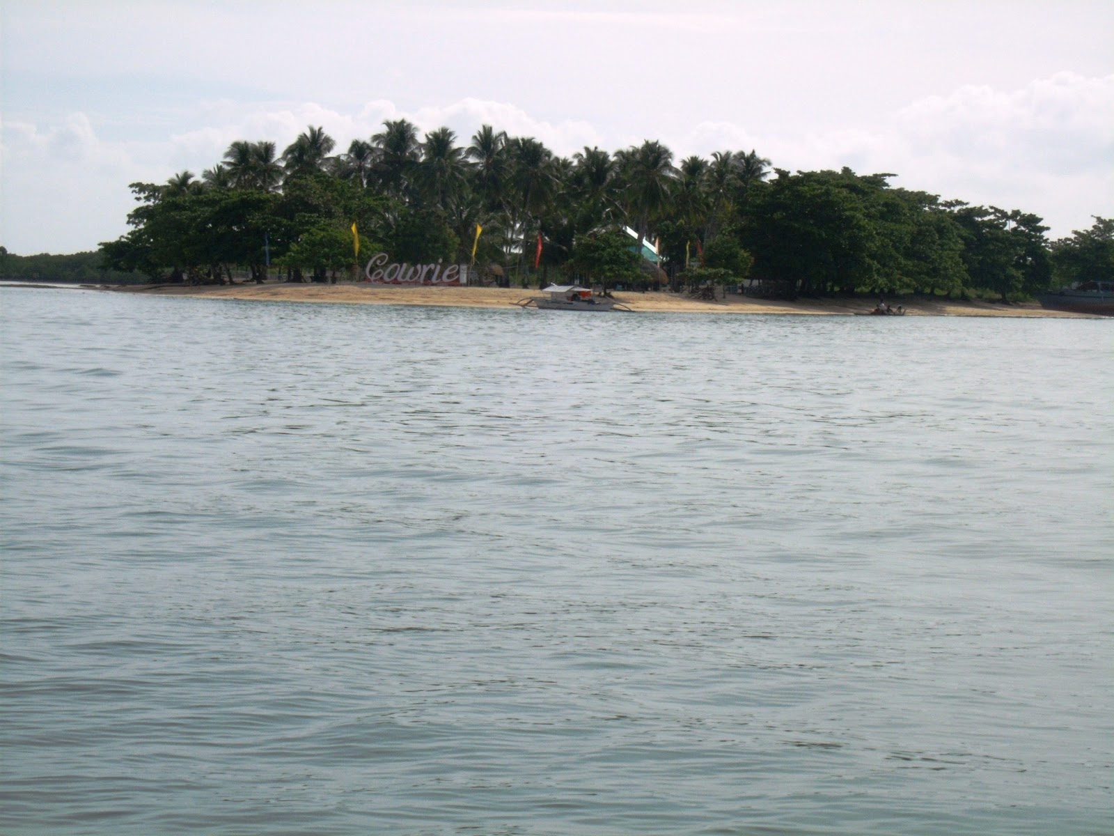 Stealing Time: Cowrie Island (Honda Bay), Palawan - Philippines