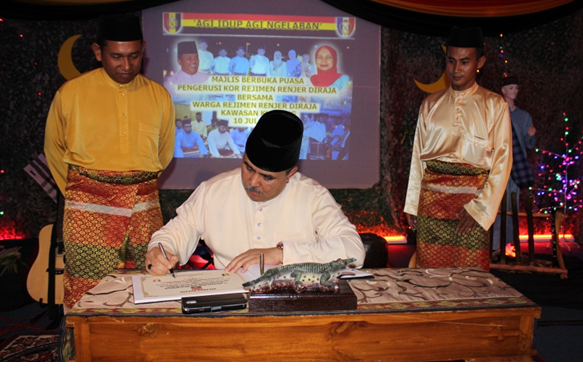 Portal Bujang Berani 10 RRD: MAJLIS BERBUKA PUASA BERSAMA PENGERUSI KOR ...